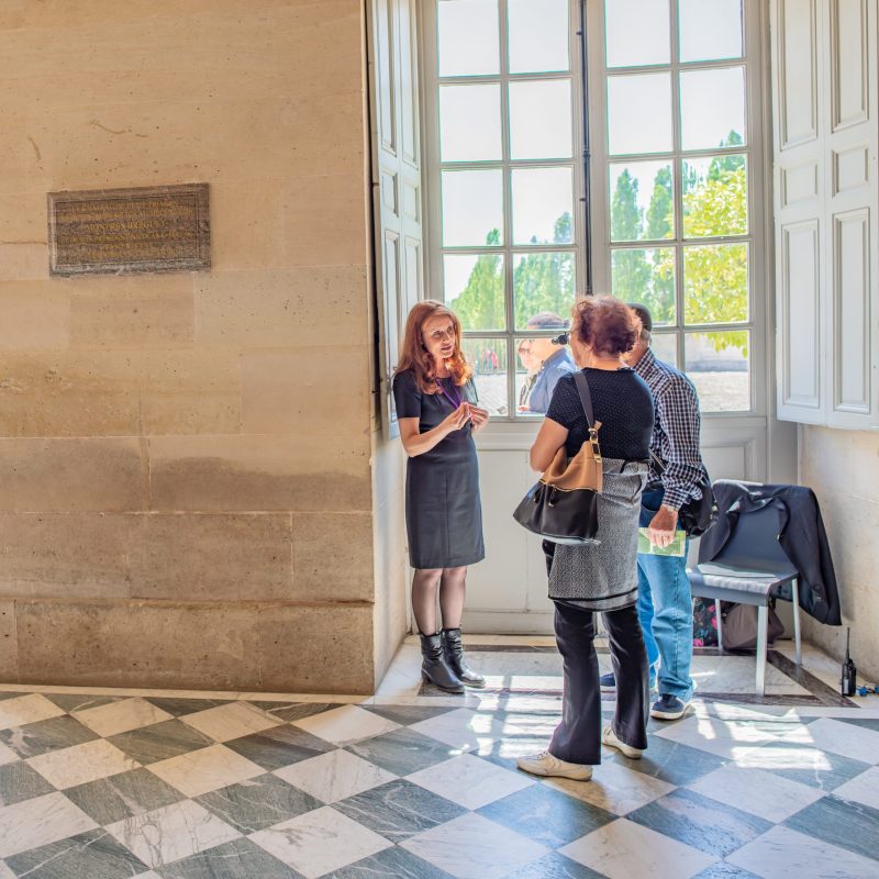 6 Reasons To Consider Hiring A Private Tour Guide On Your Next Trip