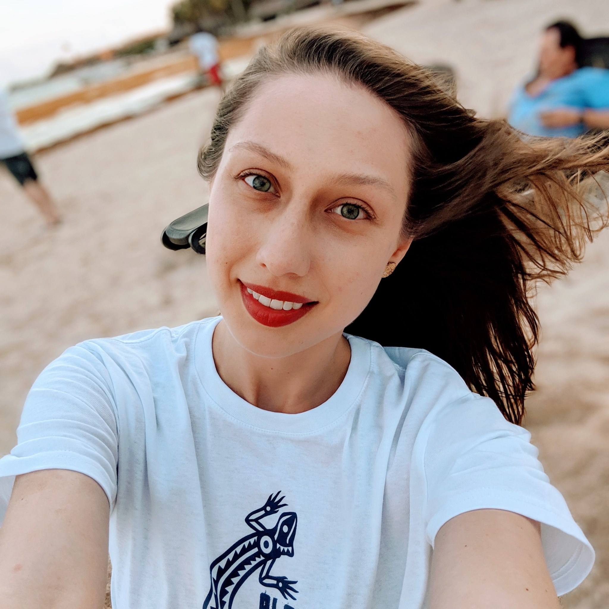 Linsey Stevens, Author at TravelAwaits