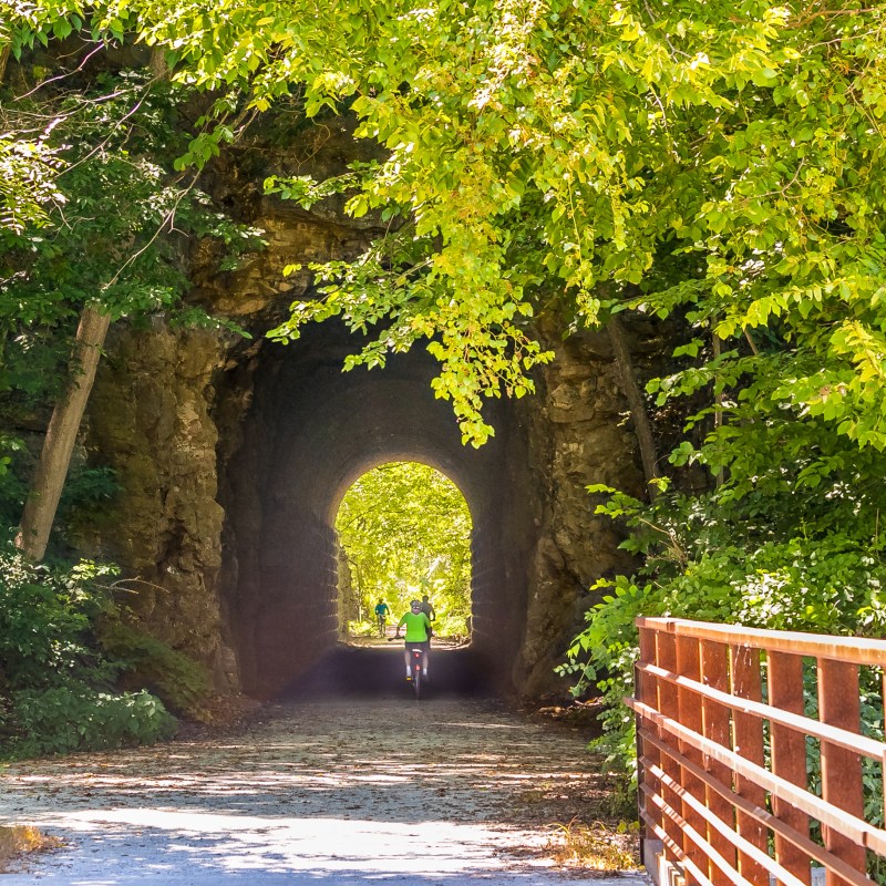 8 Best Hikes In Scenic Missouri