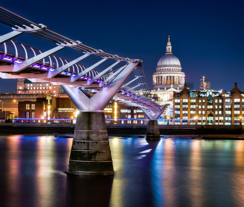 A Walk Through History in London's Bankside District | TravelAwaits