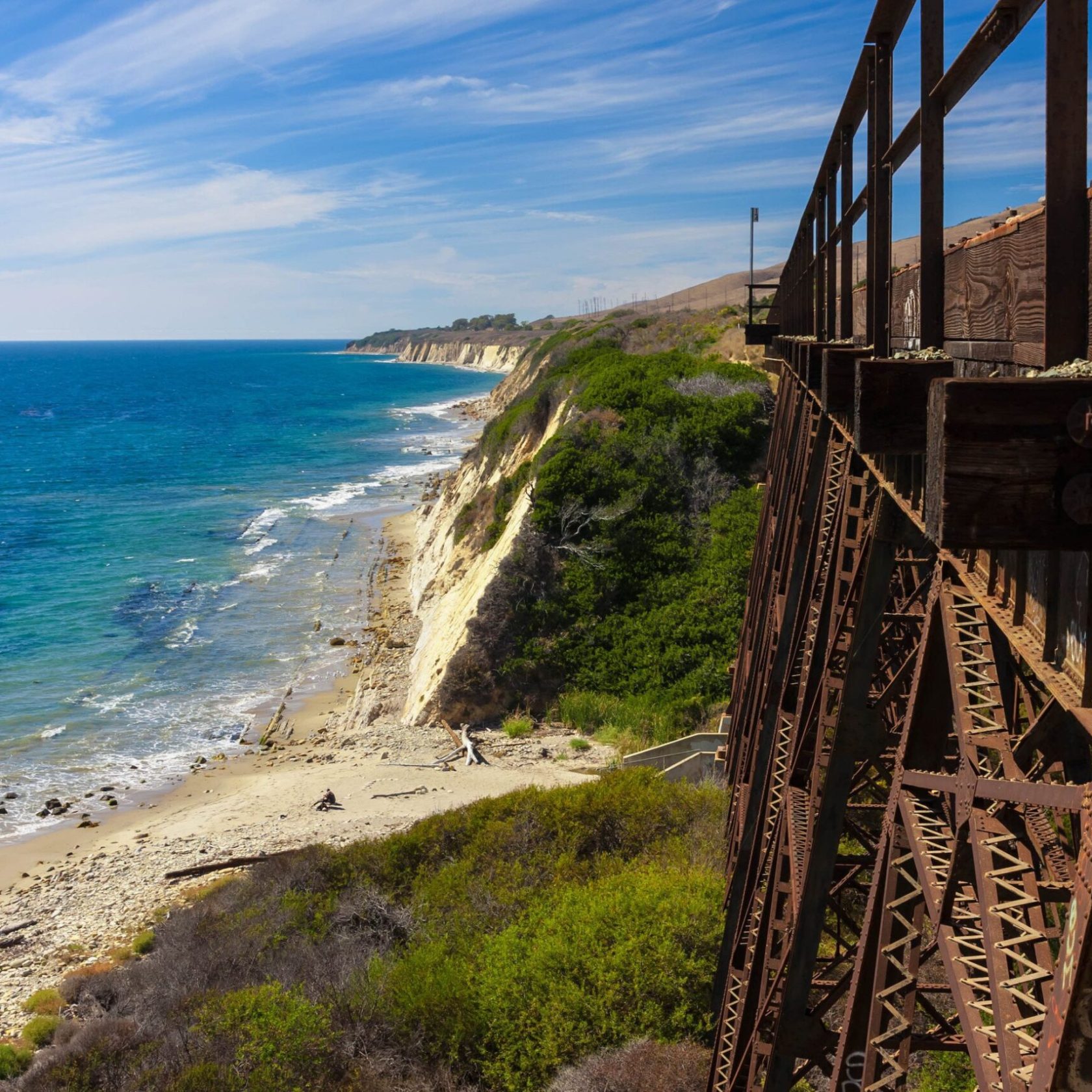 7 Pacific Coast Stops To Make While Riding Amtrak's Coast Starlight ...
