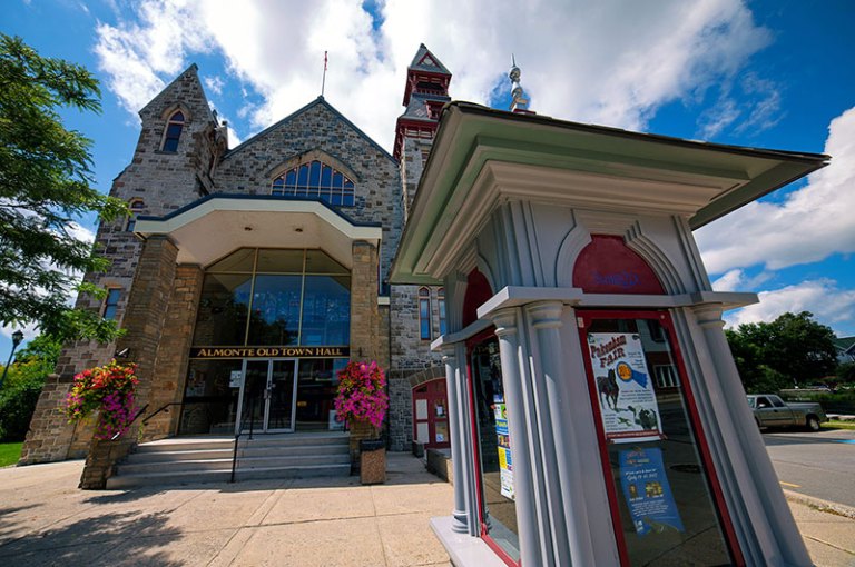 12 Reasons Hallmark Fans Will Love Almonte, Ontario