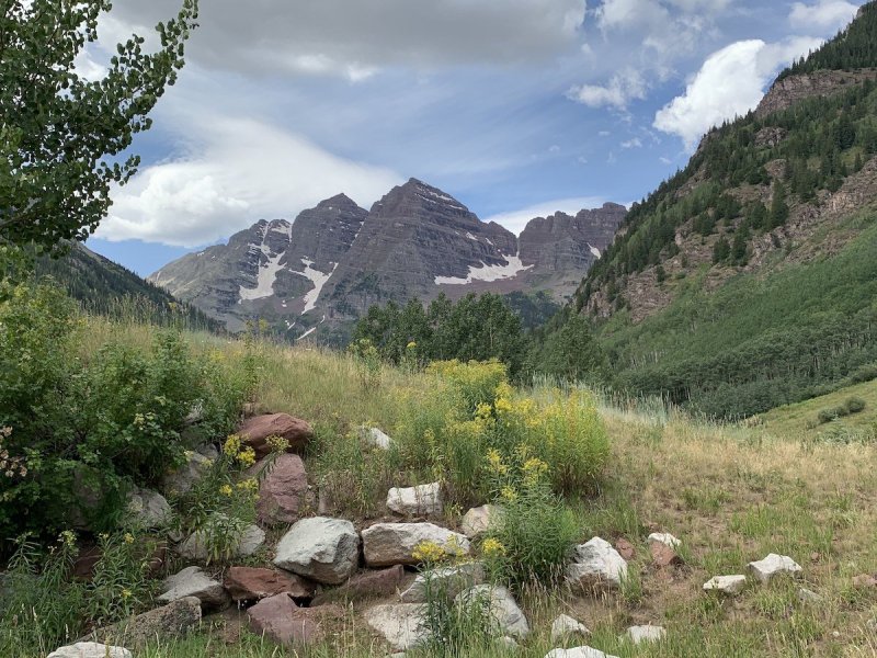 Hiking Maroon Bells: Everything You Need To Know