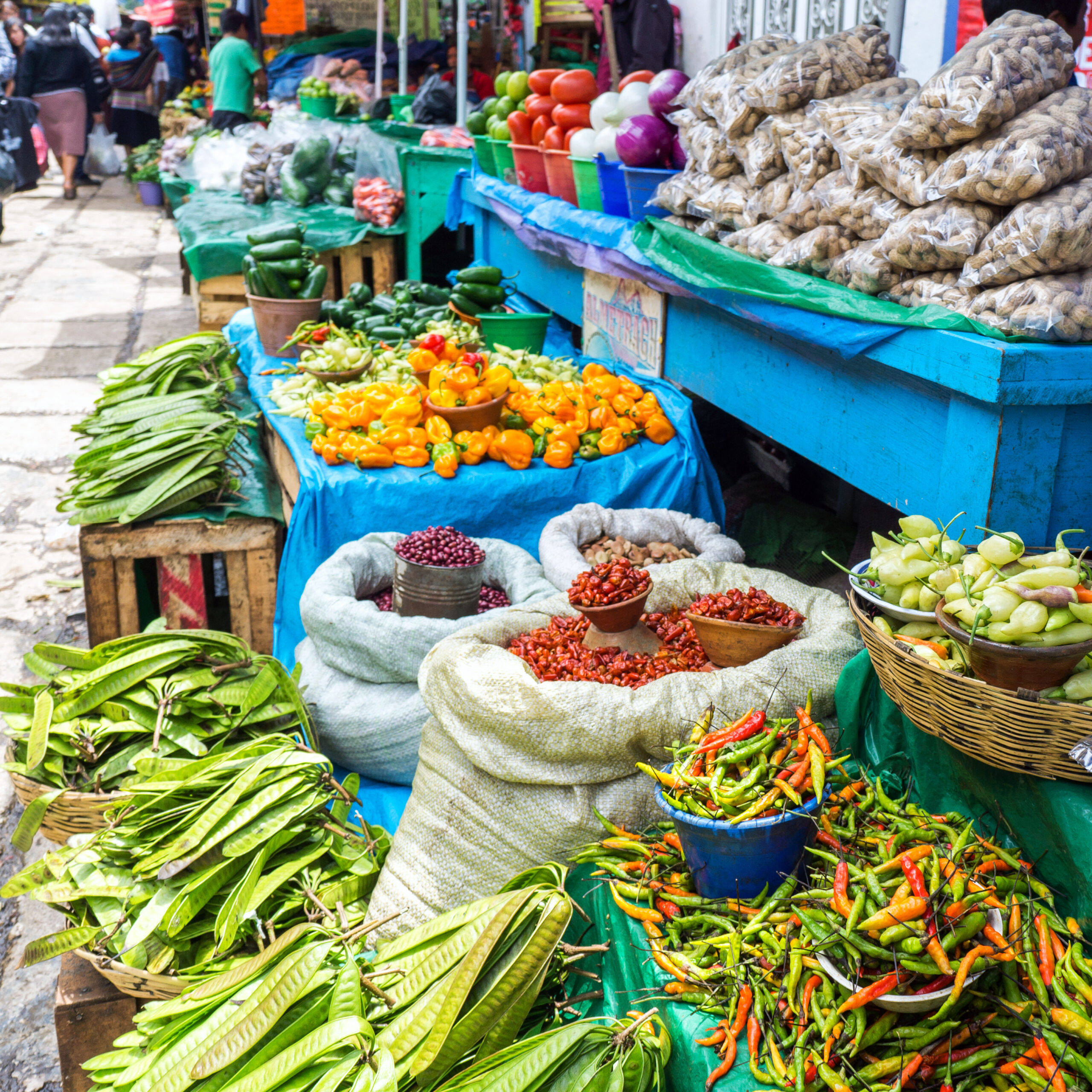 8 Helpful Tips For Visiting Mexican Markets