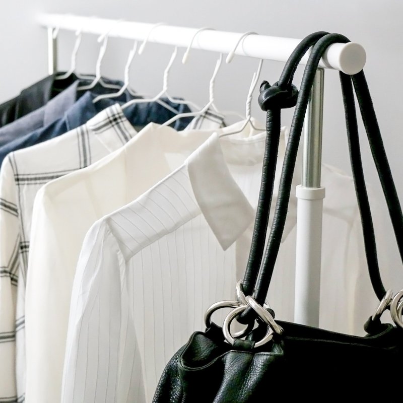 10 Capsule Wardrobe Tips For Packing For A Long Trip | TravelAwaits