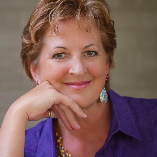 Donna Long, Author at TravelAwaits