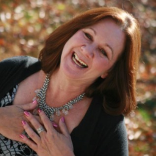 Jill Dutton, Author at TravelAwaits