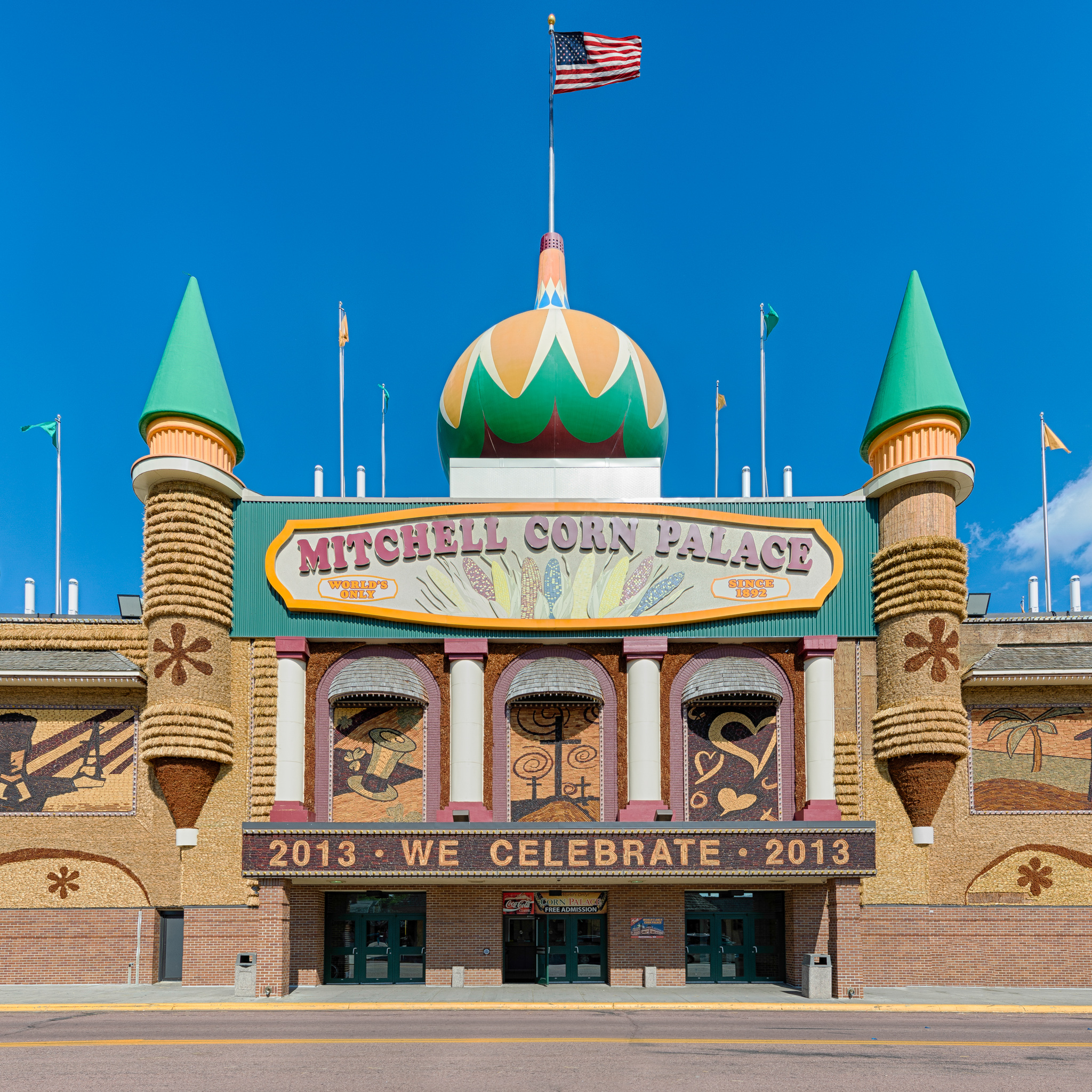 Best Things To See And Do In Mitchell, SD