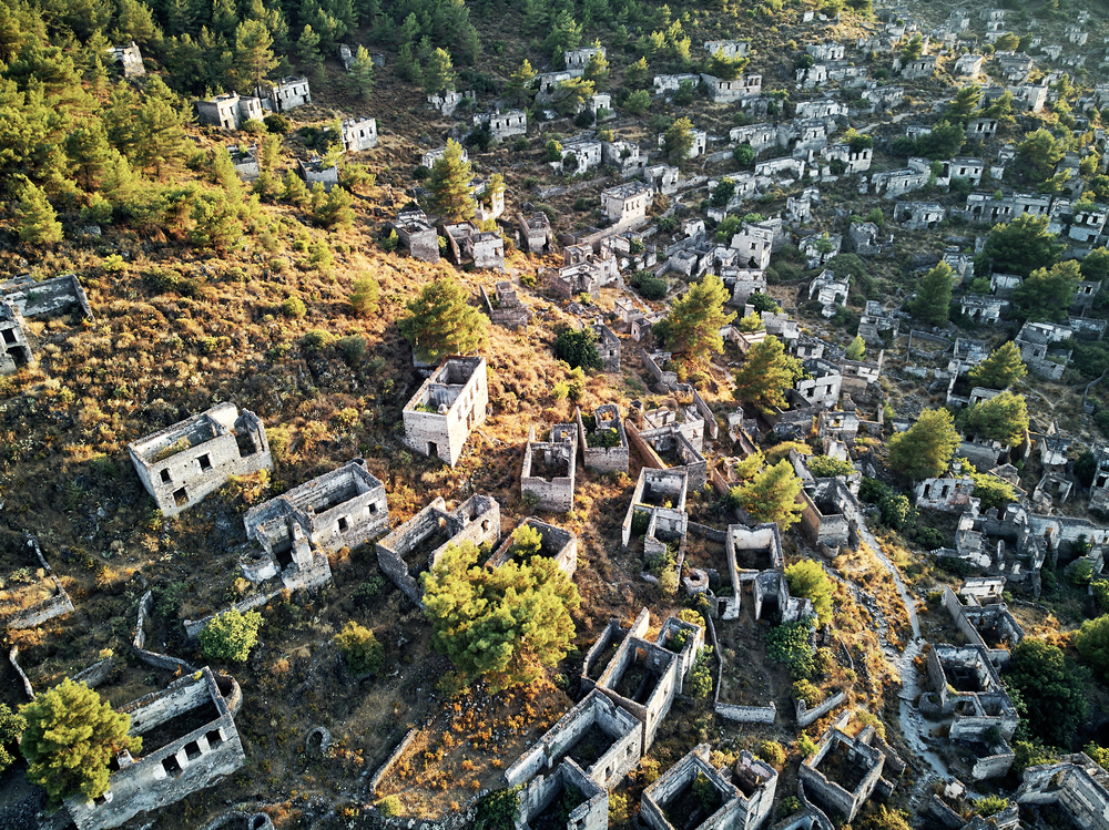 Burj Al Babas: The Ghost Town Of Abandoned Castles | TravelAwaits