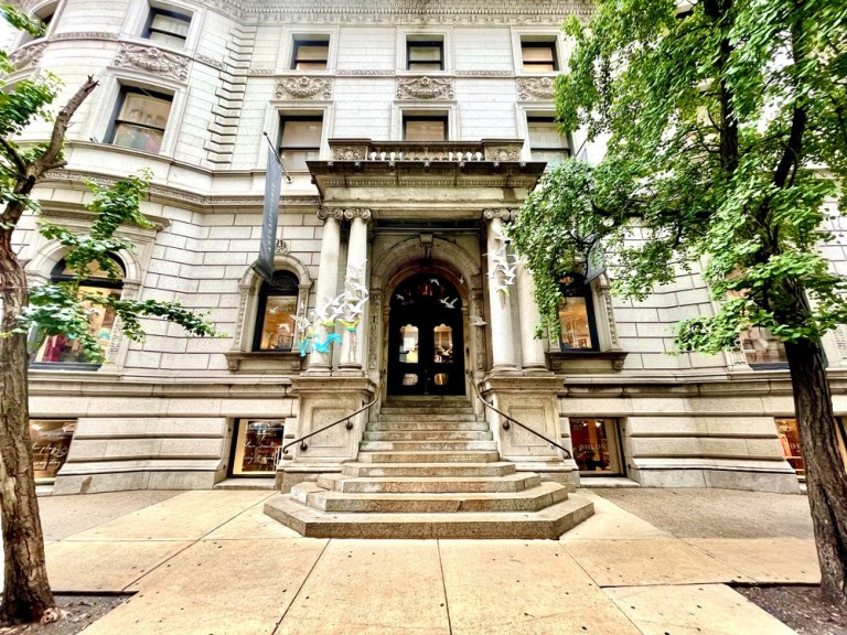 6 Best Things To Do In Rittenhouse Square | TravelAwaits