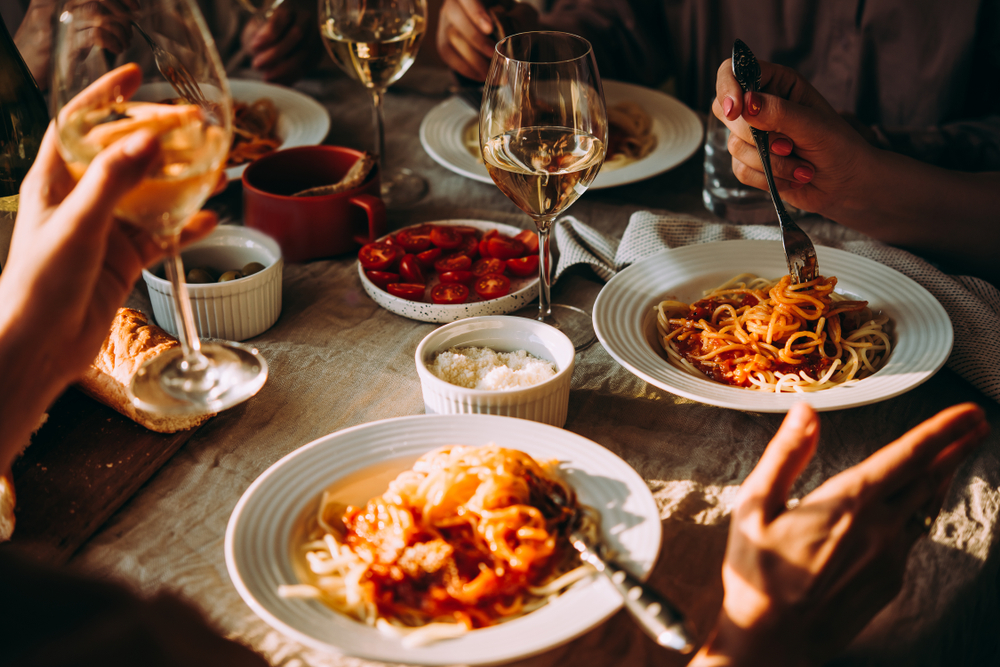 12 Tips On How To Eat Like A Local In Italy | TravelAwaits