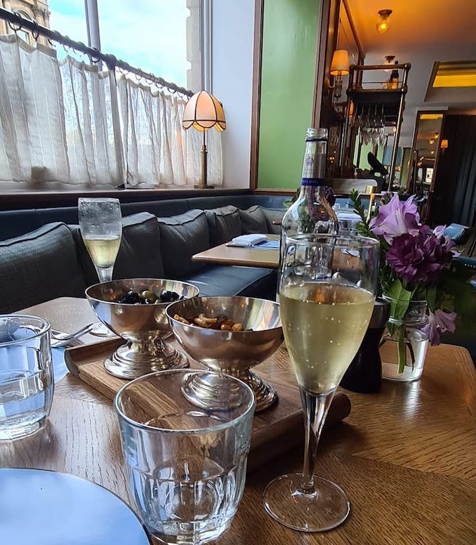 What It's Like Traveling In Edinburgh Right Now (2021) | TravelAwaits