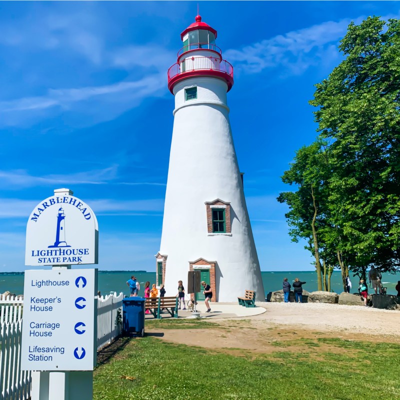 Gorgeous Lighthouses To Visit Along The Shores Of Lake Erie | TravelAwaits