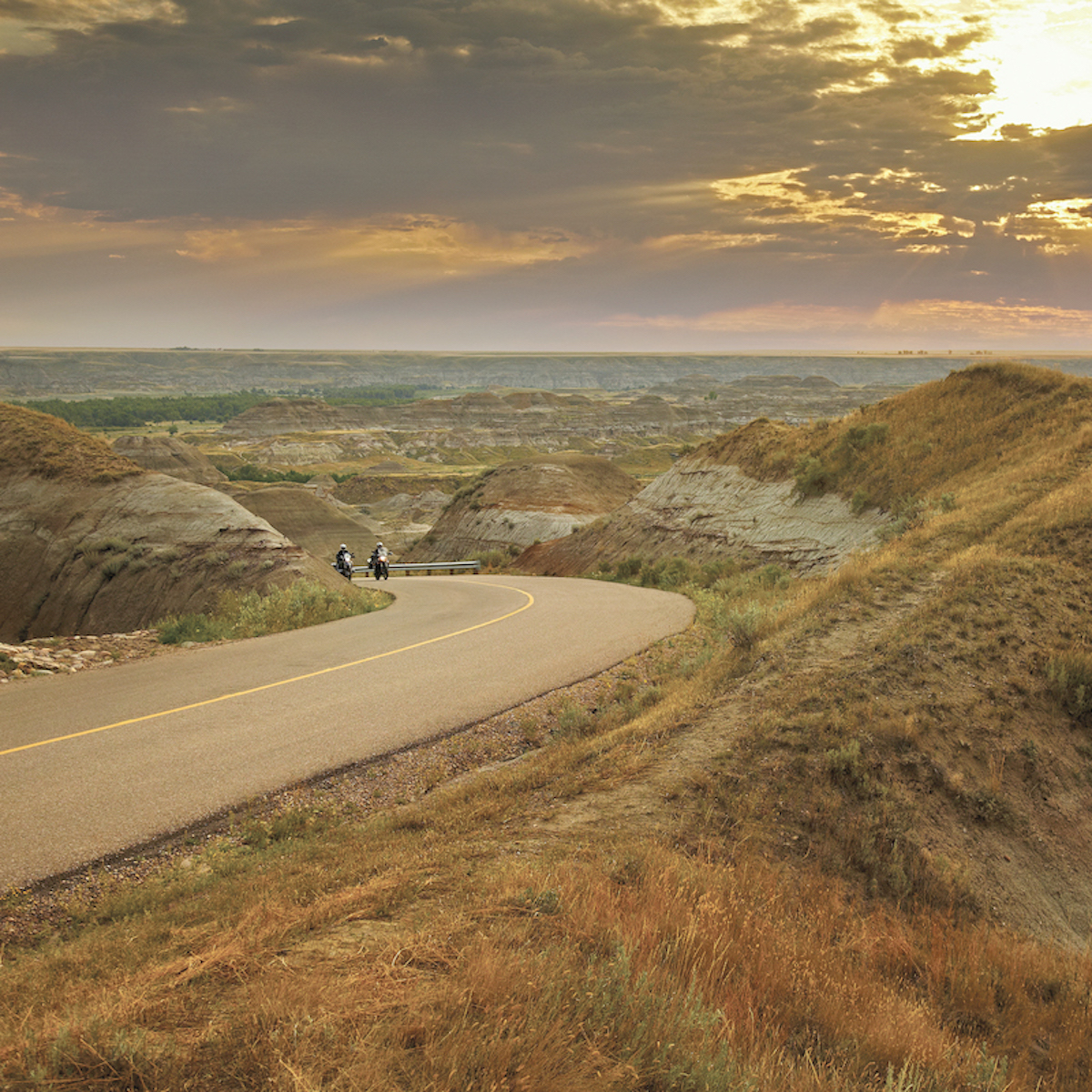 5 Reasons To Visit Drumheller Valley In The Canadian Badlands ...