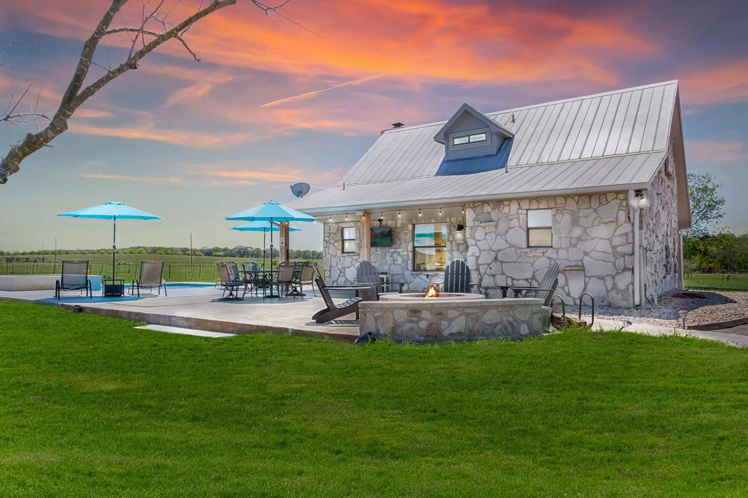 14 Texas Monthly Vacation Rentals Perfect For Snowbirds | TravelAwaits