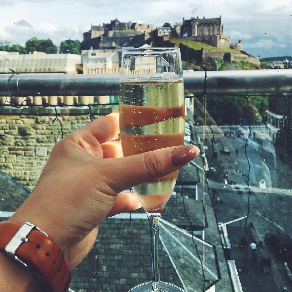 8 Edinburgh Restaurants With Amazing Castle Views | TravelAwaits