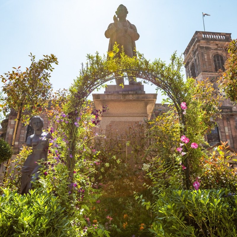 9 Beautiful Flower Festivals To Experience In The UK | TravelAwaits
