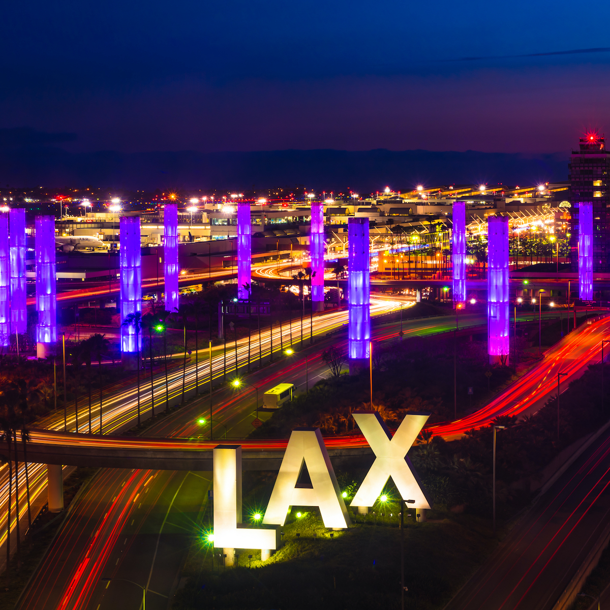 10 Fun Things To Do at LAX During a Layover According to a Pilot ...