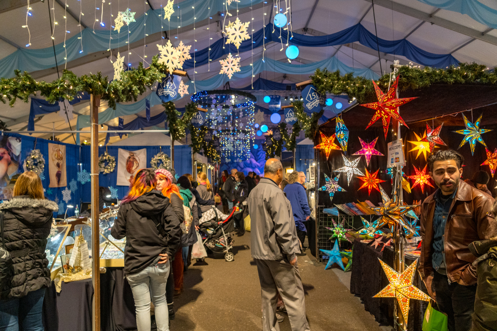 12 Best Small Town Christmas Markets In The U.S. | TravelAwaits