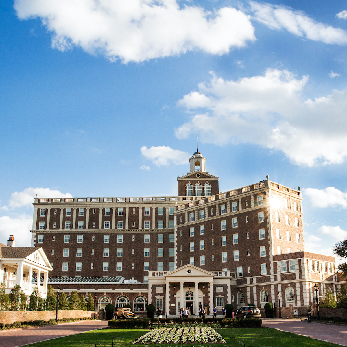 Virginia Beach's Luxurious Cavalier Hotel Is Perfect For A Weekend ...