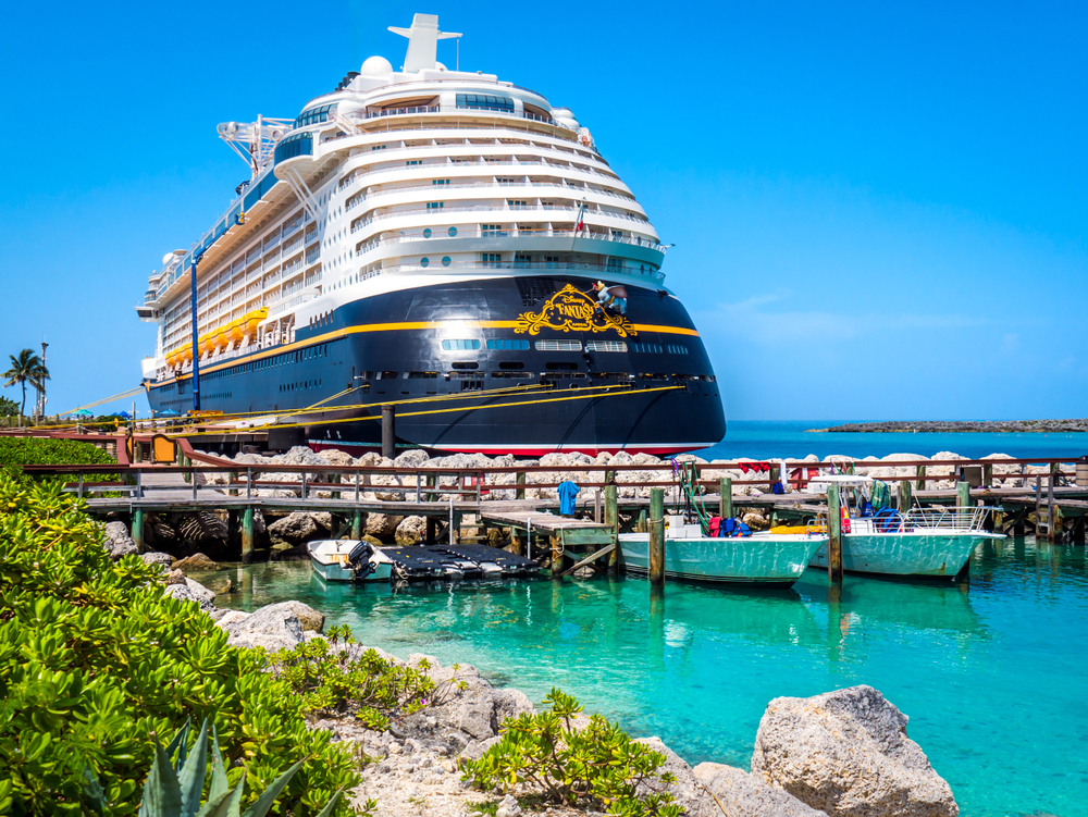 7 Best Caribbean Cruise Lines (2022) | TravelAwaits