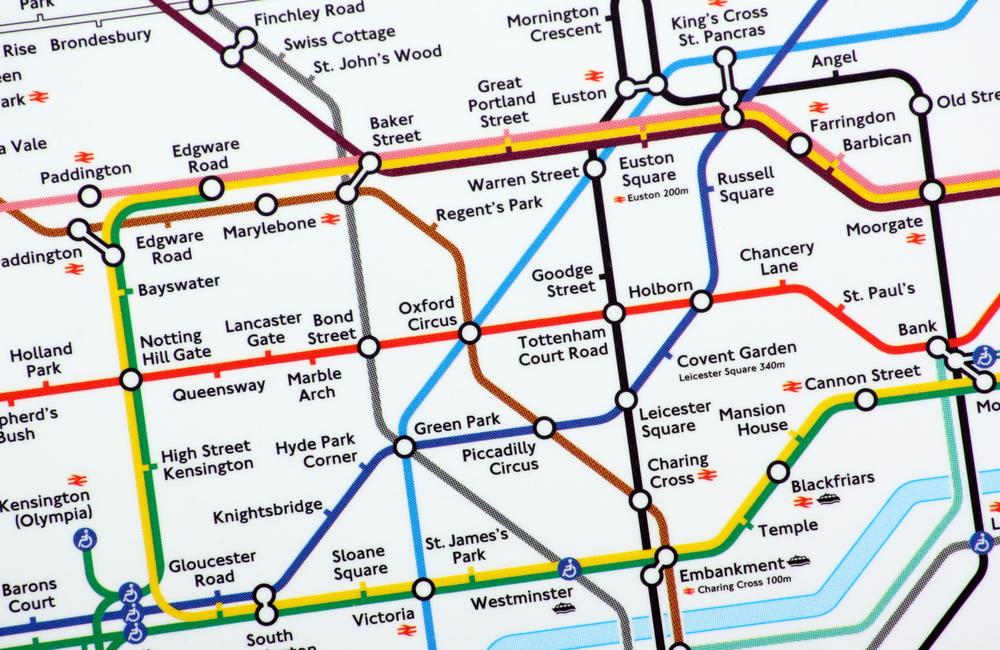 5 Key Tips For Navigating The London Tube, According To A Local ...