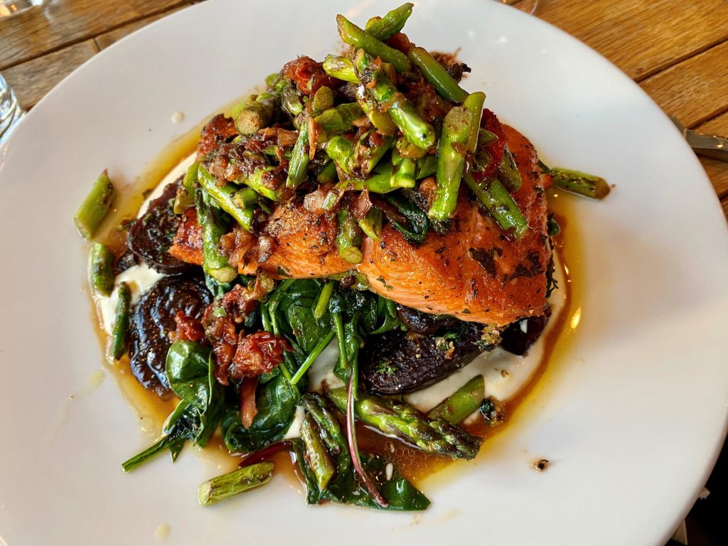 9 Foods You Must Eat In Alaska And Where To Find Them | TravelAwaits