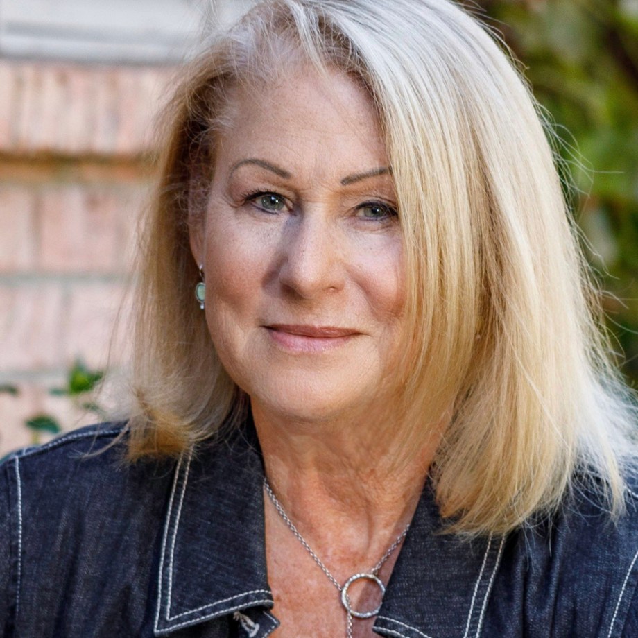 Sharon Kurtz, Author at TravelAwaits