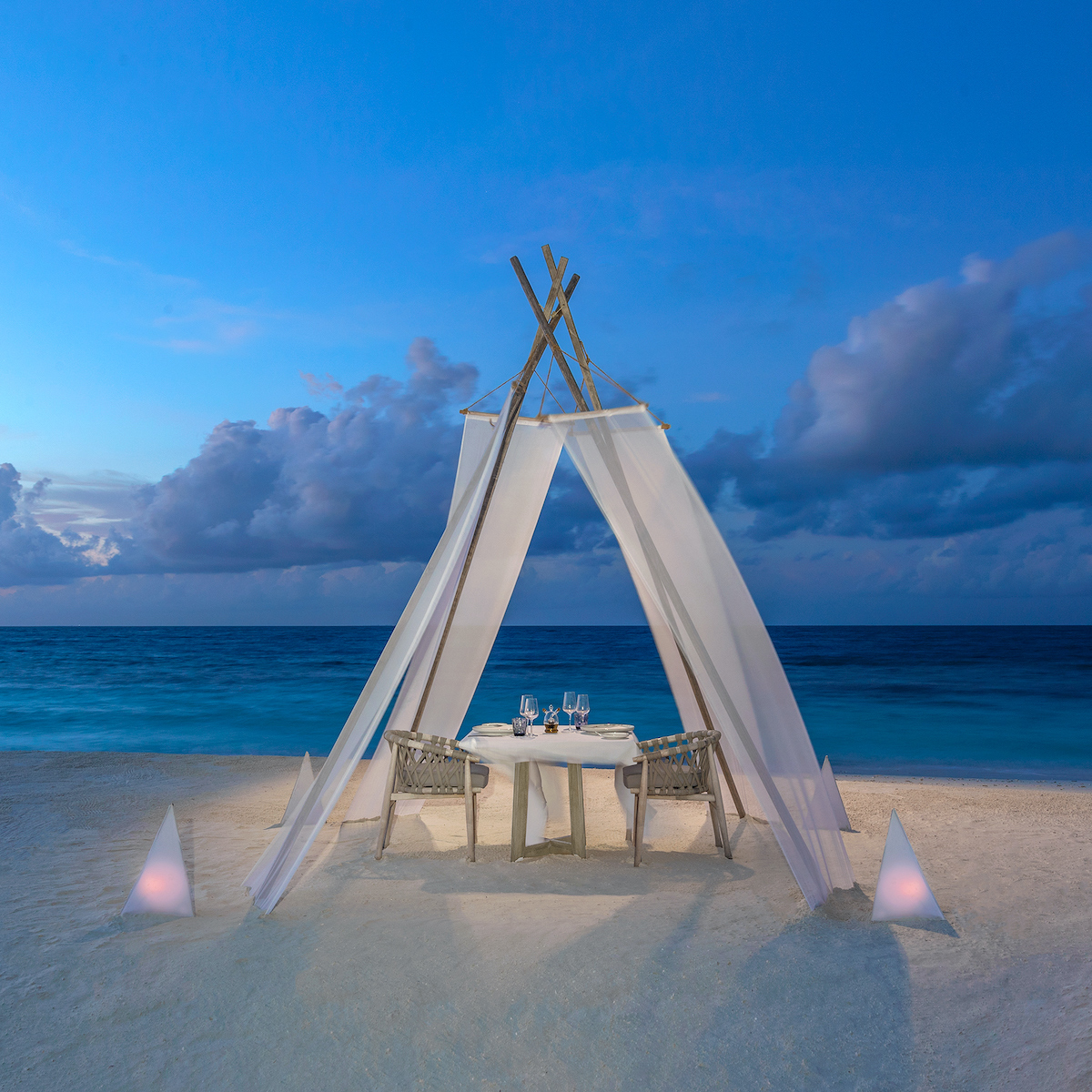 8 Incredible Dining Experiences In The Maldives | TravelAwaits