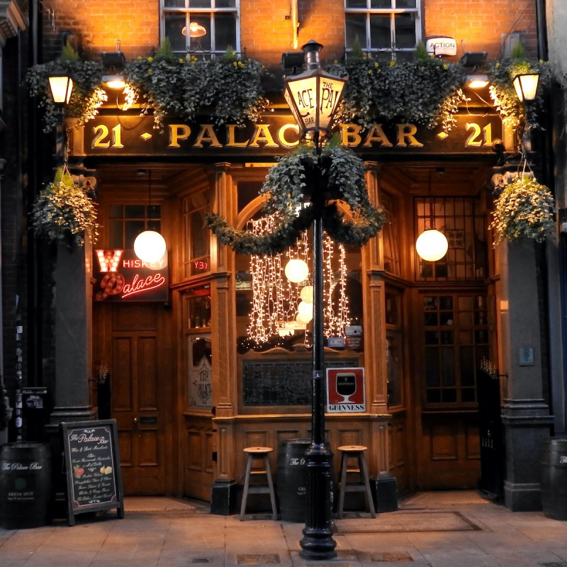 My 8 Favorite Places To Enjoy A Pint Of Guinness In Dublin | TravelAwaits