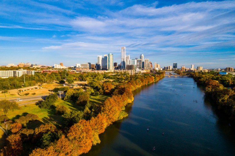 26 Best Warm Places to Visit in November in USA - TravelAwaits