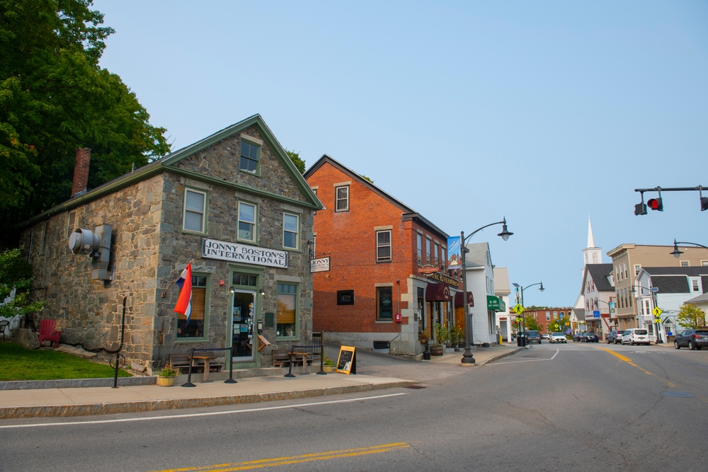11 Adorable New England Towns You'll Want To Visit In 2023 | TravelAwaits