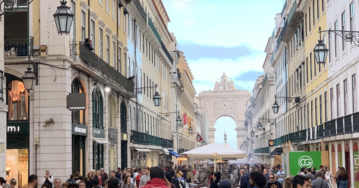 11 Unique Neighborhoods To Explore In Lisbon | TravelAwaits