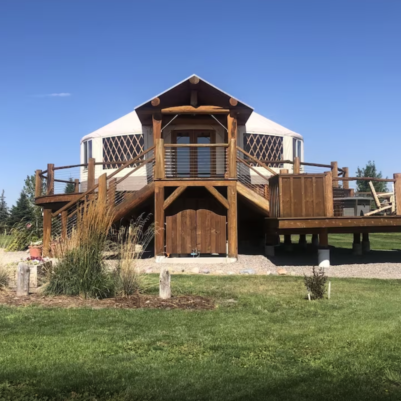 10 Glamping Getaways You Can Book On Vrbo | TravelAwaits