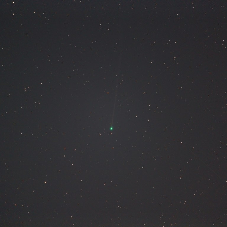 Comets in 2024 | How To See a Comet Before It's Gone - TravelAwaits