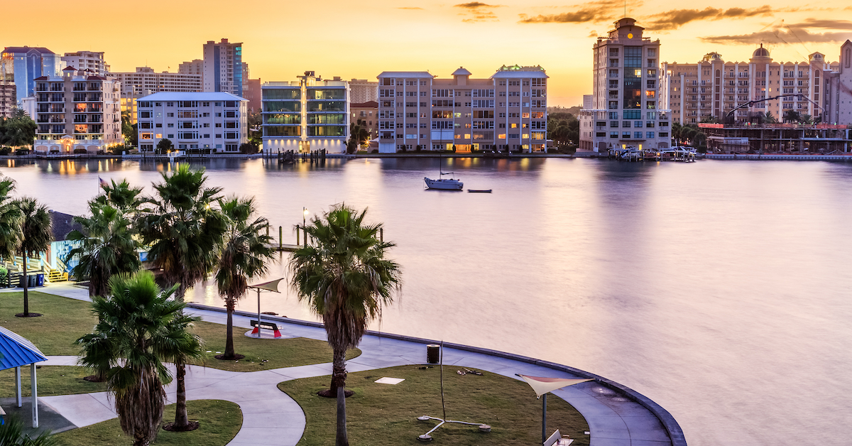 26 Best Warm Places to Visit in November in USA - TravelAwaits