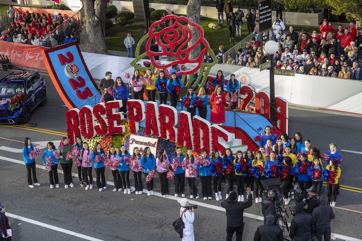 The Magical Christmas Town You Will Not Want To Miss This Holiday ...