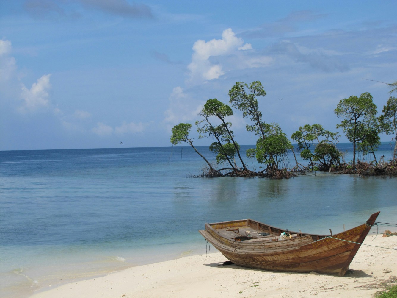 The World’s Most Remote Beaches & Where to Stay to Enjoy Them ...