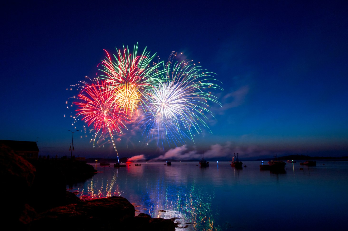 Which US Cities Have the Best 4th of July Fireworks Shows? | TravelAwaits