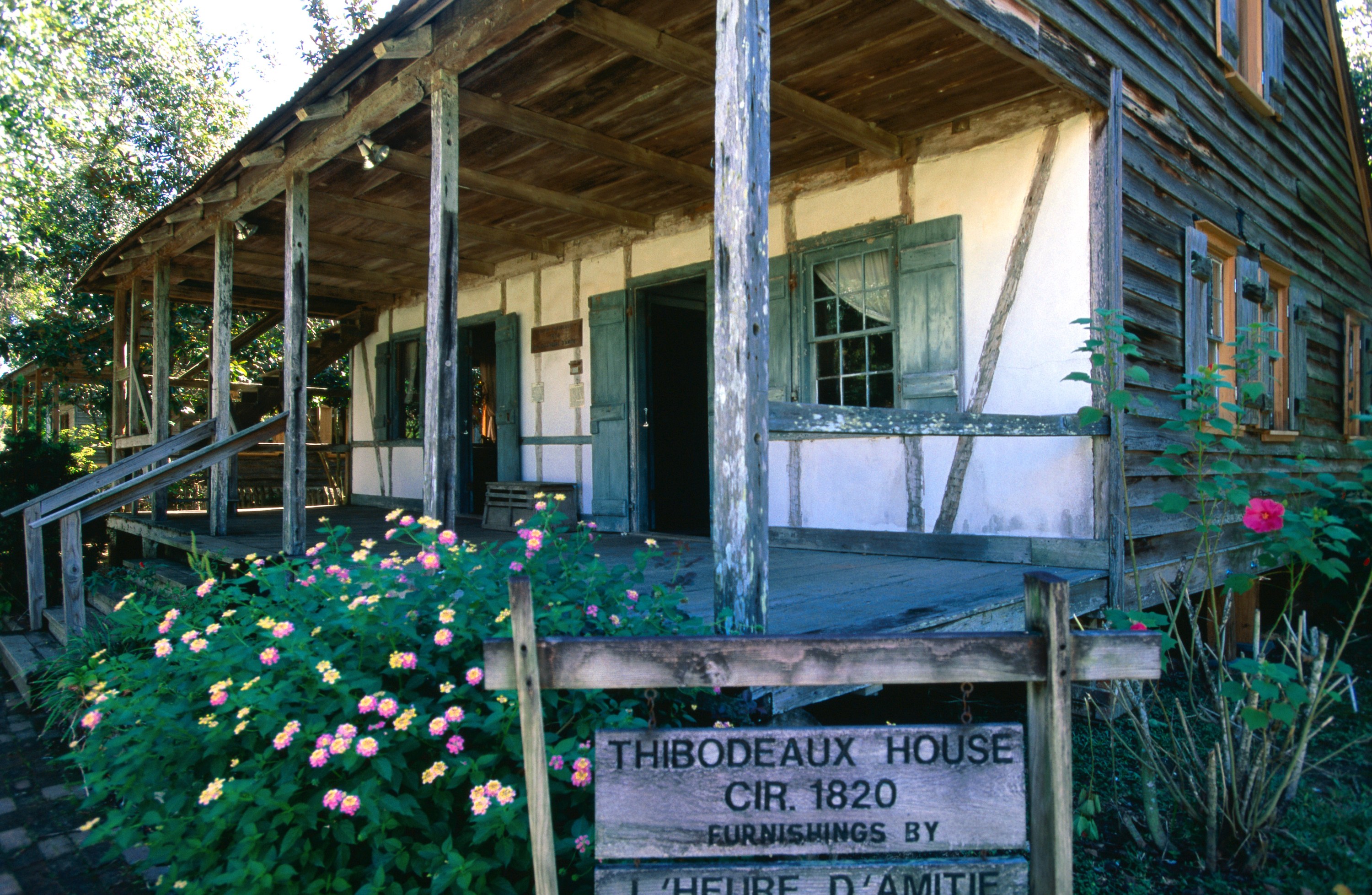 Halloween Countdown: Spookiest Towns in the US | TravelAwaits