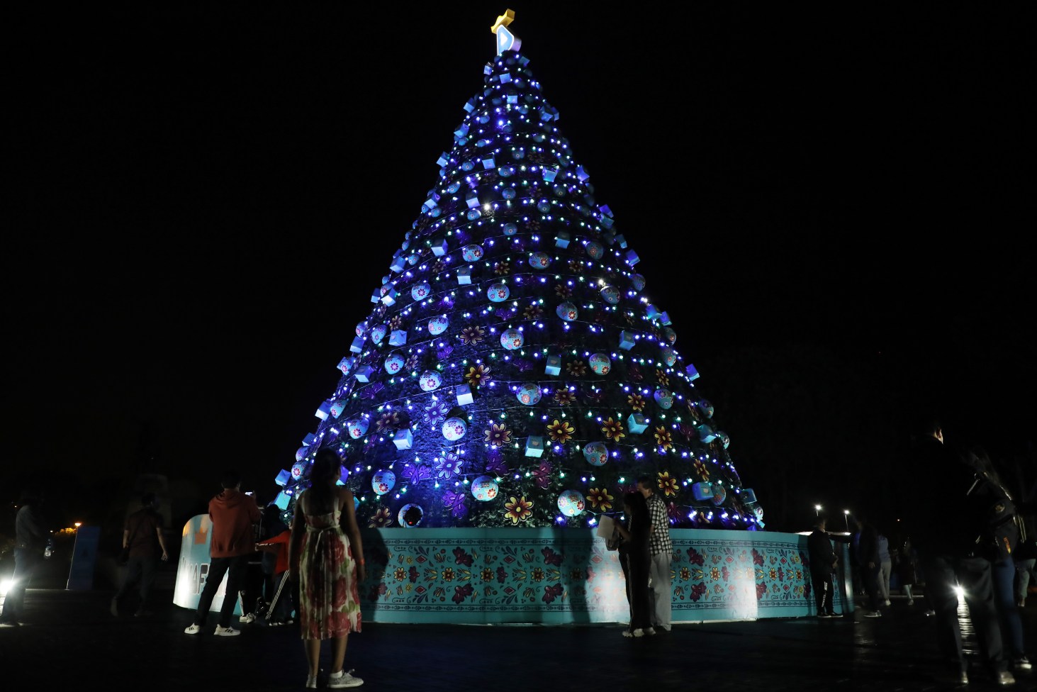 4 Cities in South America with Fantastic Christmas Festivities ...