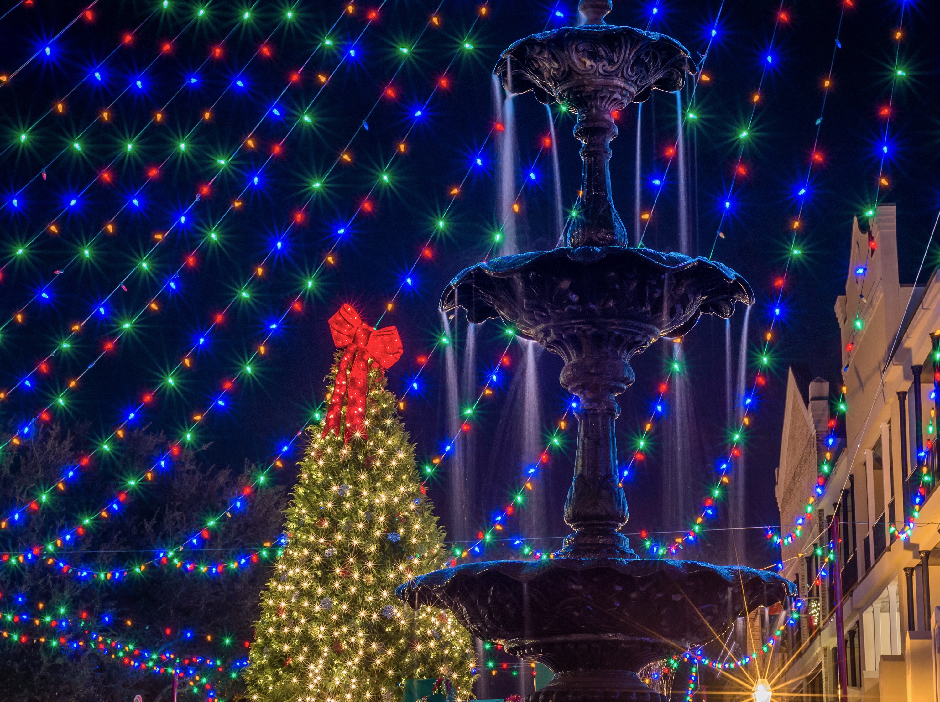 9 Best Christmas Events for Families in the US | TravelAwaits
