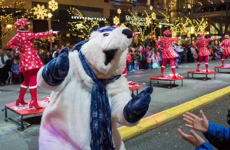 9 Best Christmas Events for Families in the US | TravelAwaits