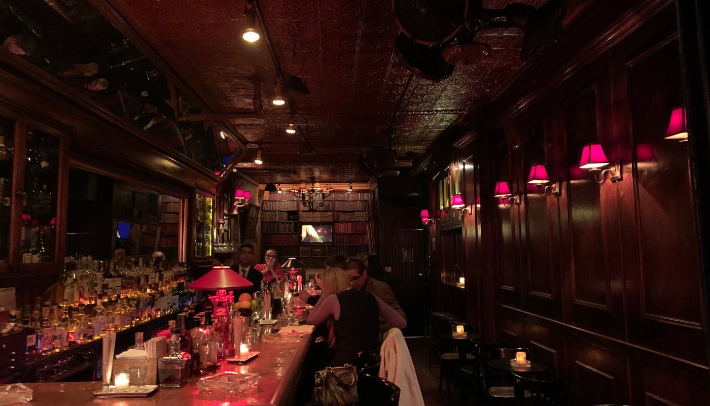 The NYC Staple You Never Hear About: Cigar Lounges | TravelAwaits