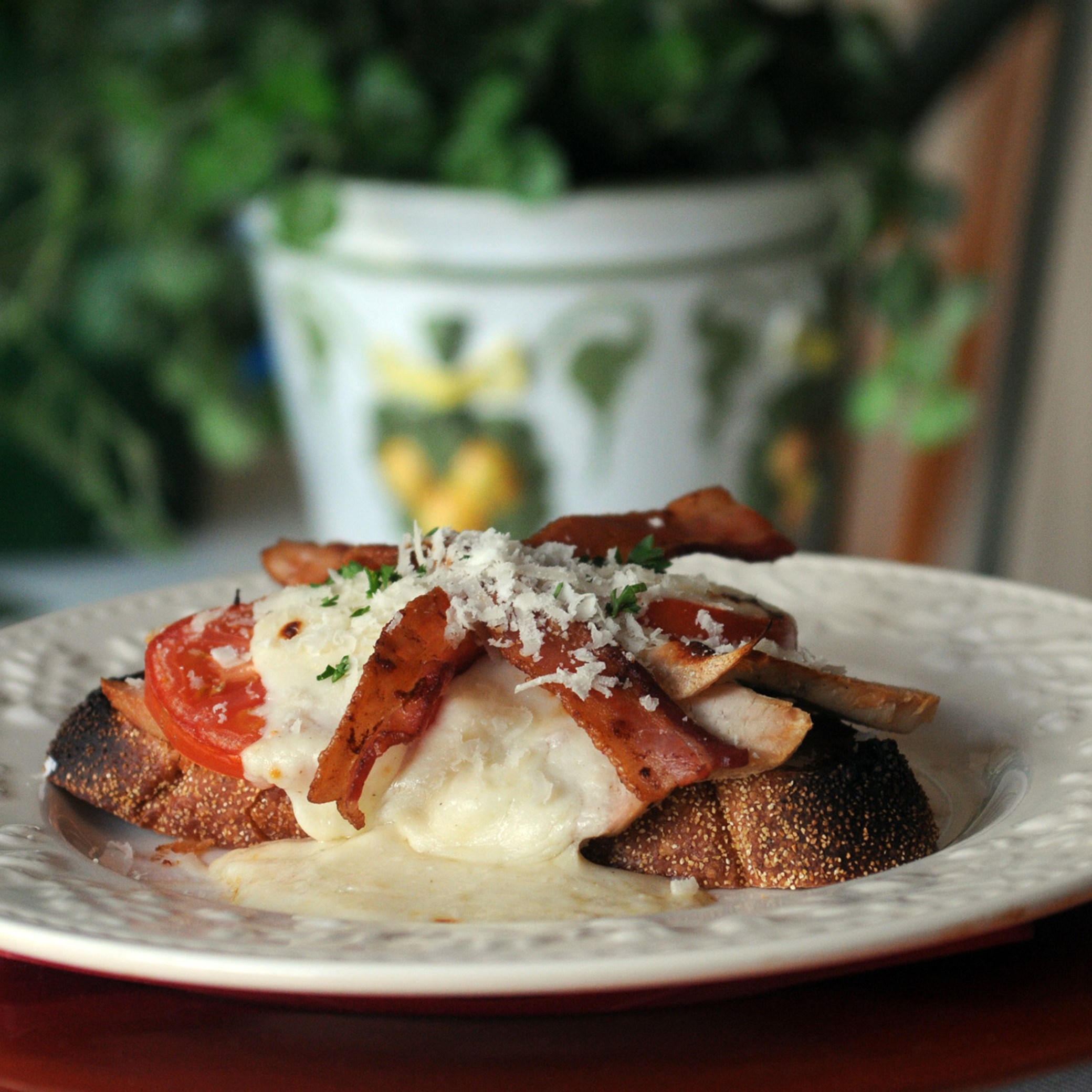 Hot Brown: Inside Louisville's Weirdly Named Dish & Where to Eat It ...