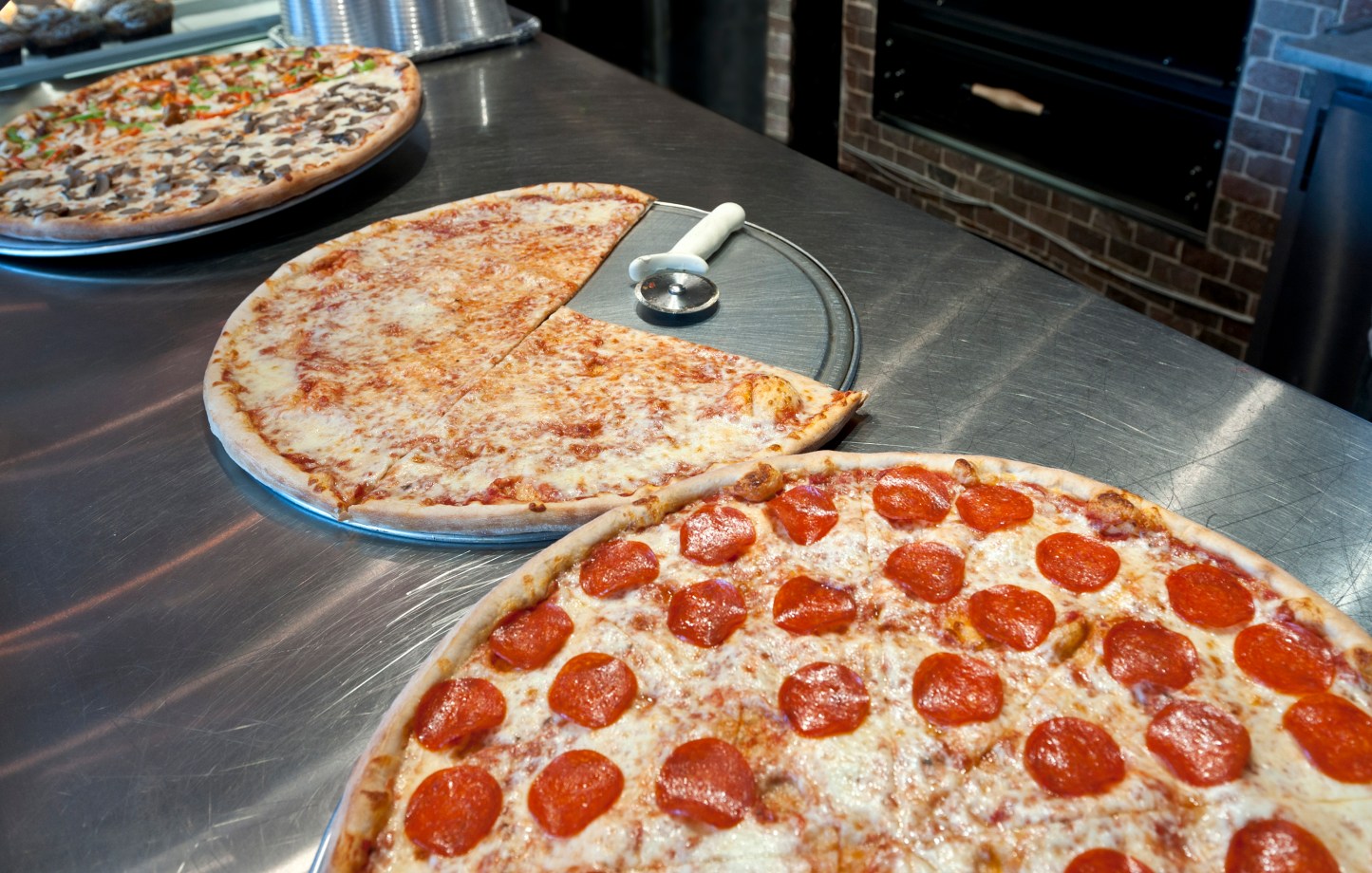 6 Best Types of Pizza & Where to Eat Them in the United States ...