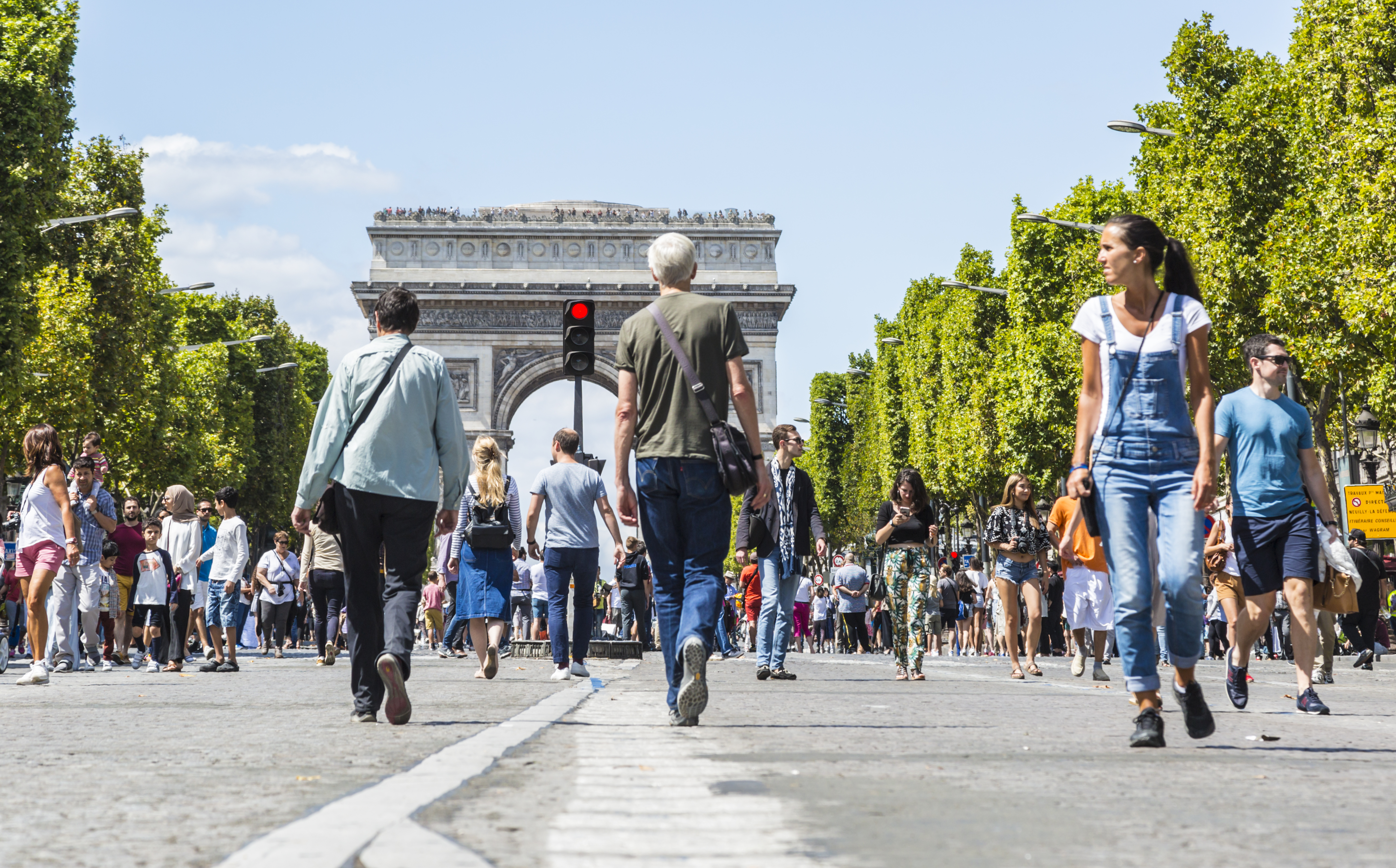 Explore Paris on Foot: Best Pedestrian-Only, Car-Free Streets ...