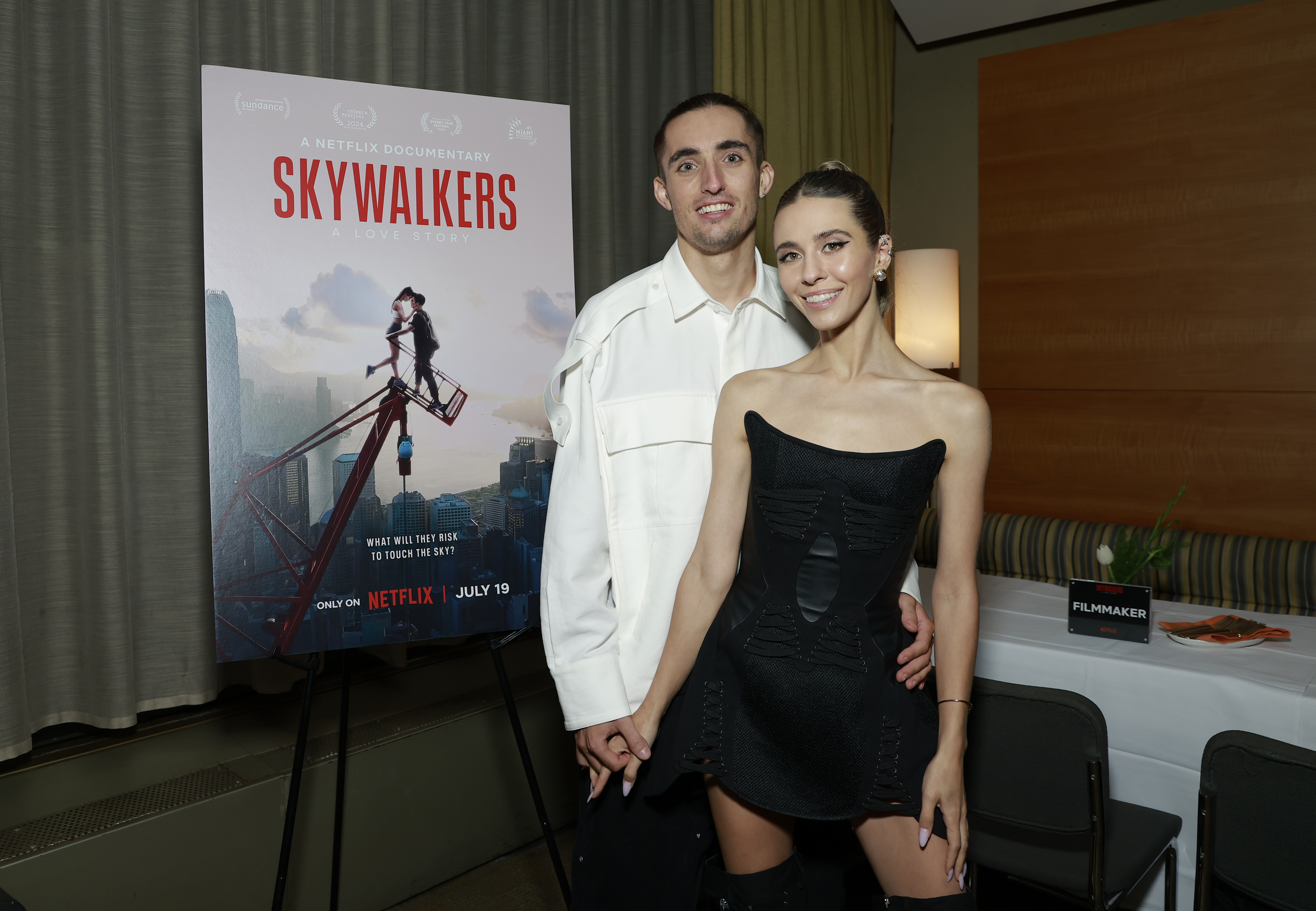 What is Rooftopping? The Most Jaw-Dropping Form of Urban Exploration ...