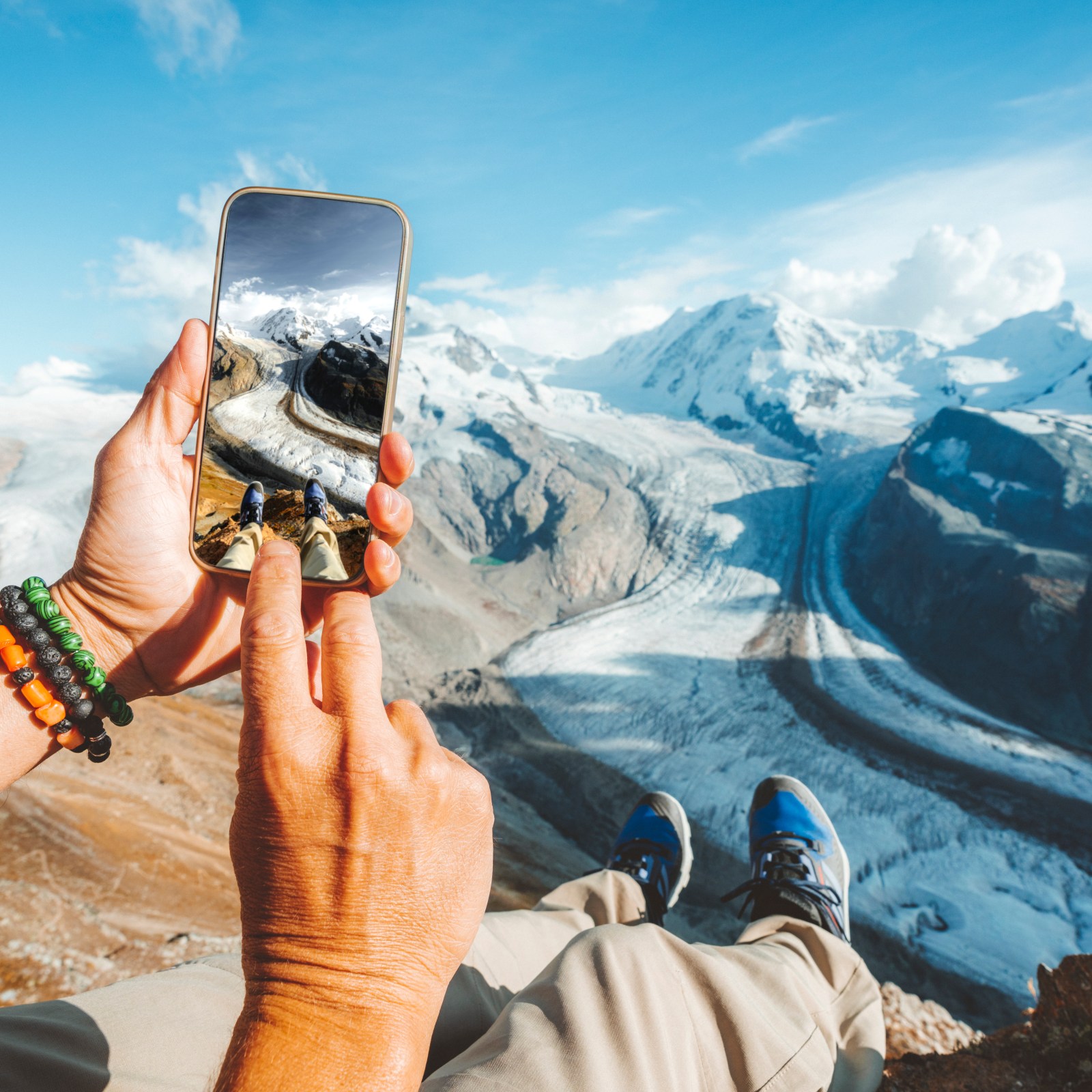 8 Best Travel Accounts on Instagram That I Follow Obsessively ...