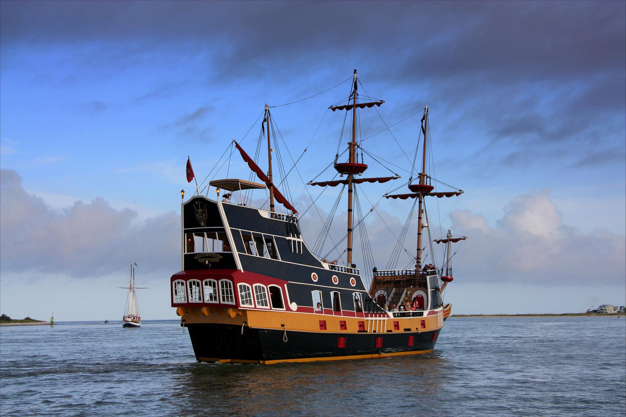 Go Full Scallywag on the 6 Best Pirate Ship Cruises in Florida ...
